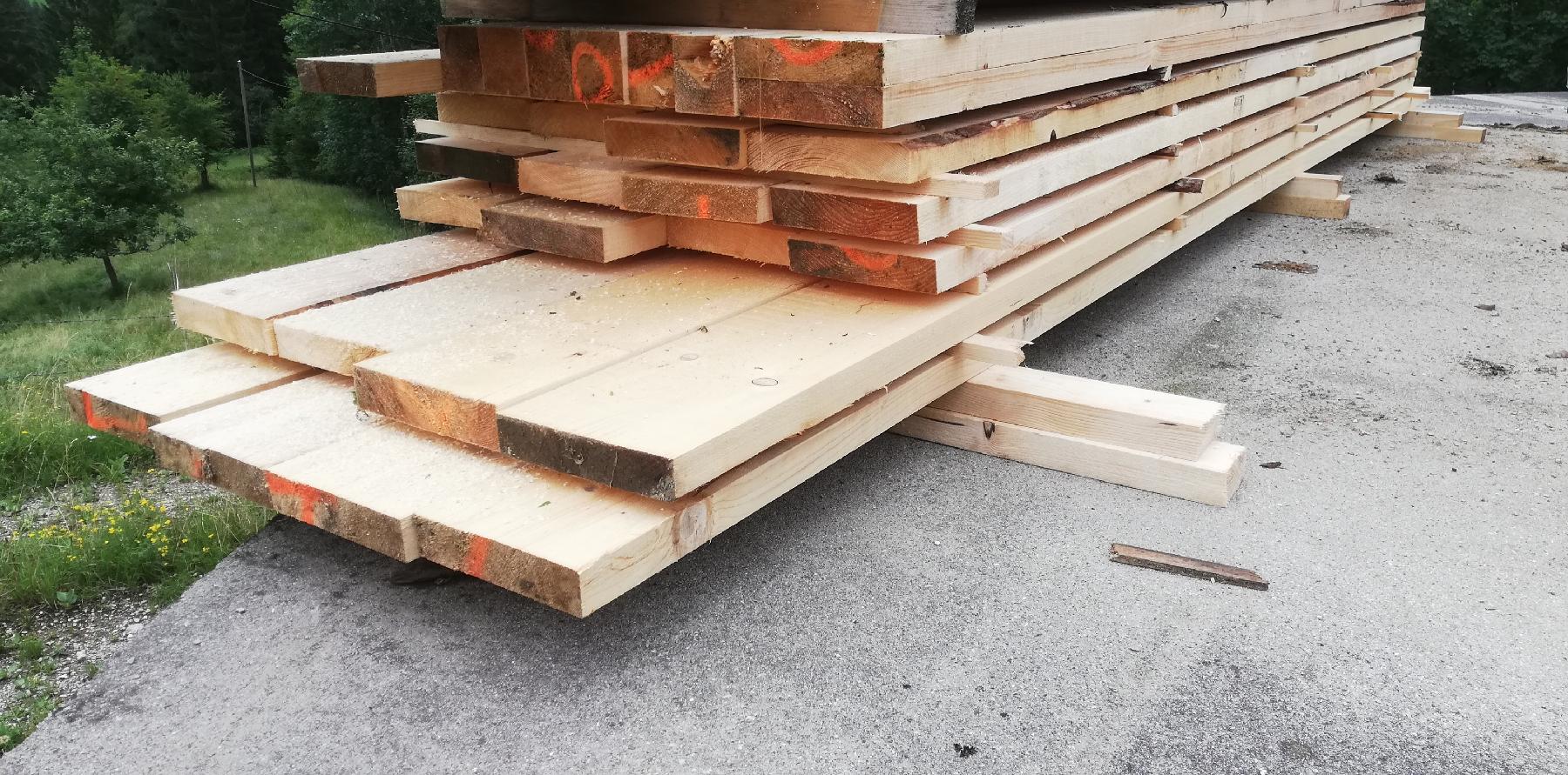 Schnittholz Fichte Bauholz/ Kantholz/ Pfosten/ Bretter - holzquelle